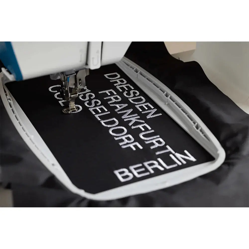PFAFF® creative expect™ 350 Sewing & Embroidery Machine - Free Embroid