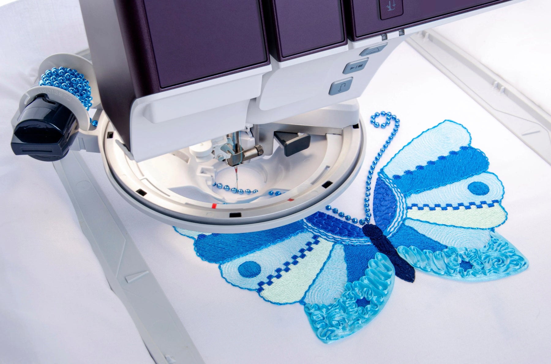 Pfaff Creative Icon 2: Elevate Your Sewing Experience with Advanced Te